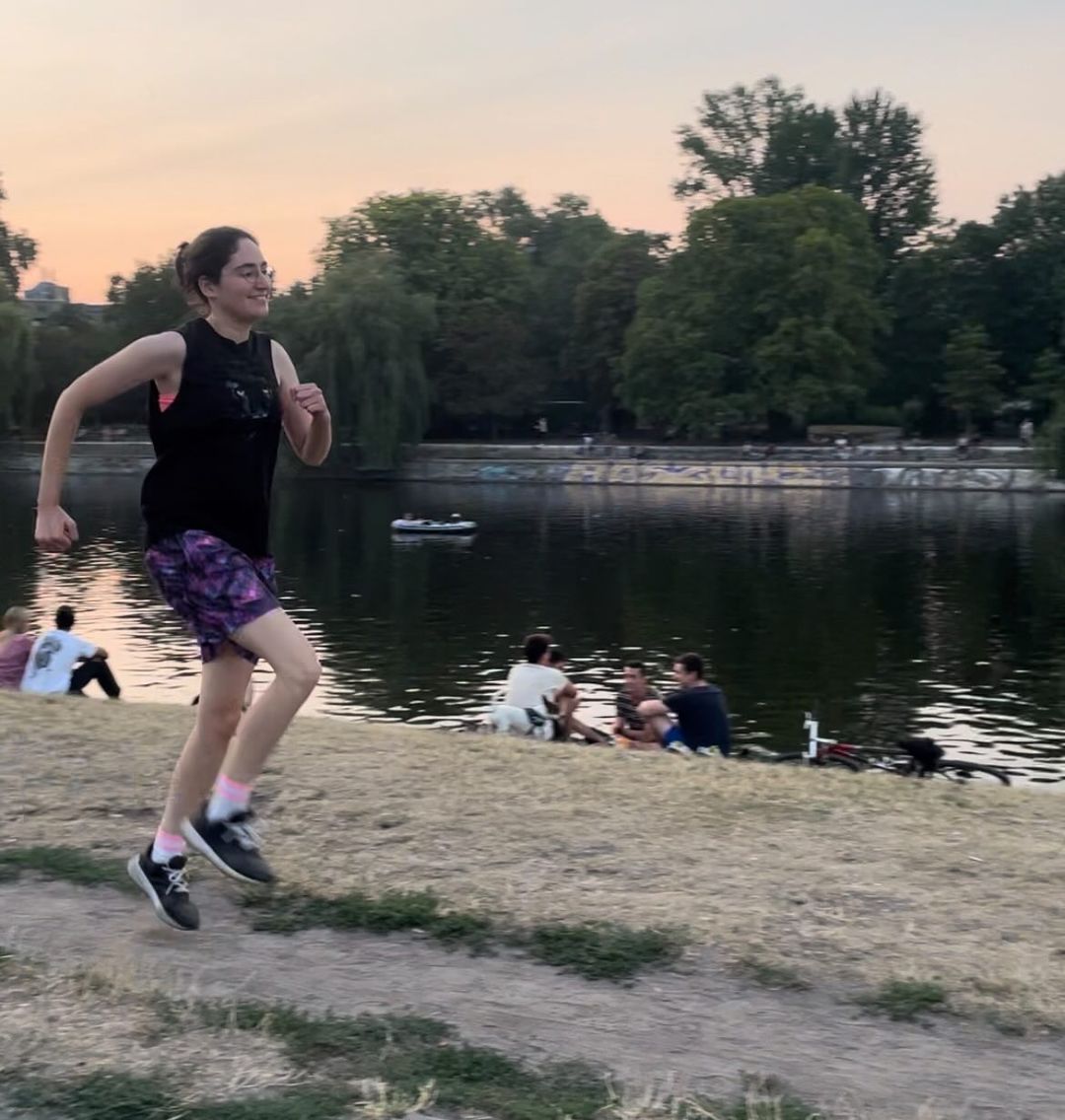 Public Skipping Activist Bar from Berlin – iSkip.com